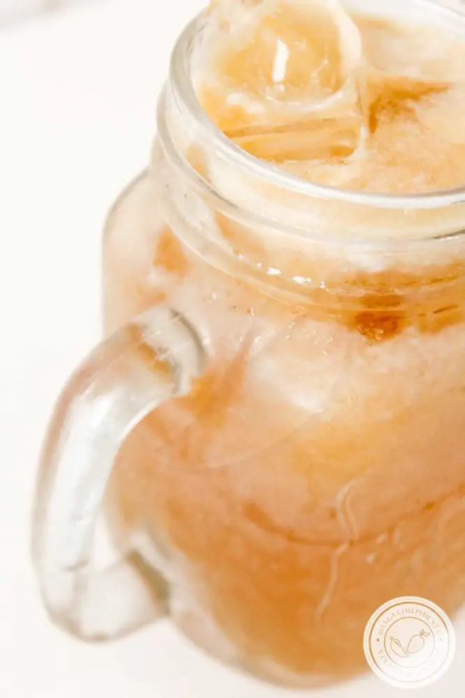 Chá Mate Gelado com Pêssego - Manga com Pimenta