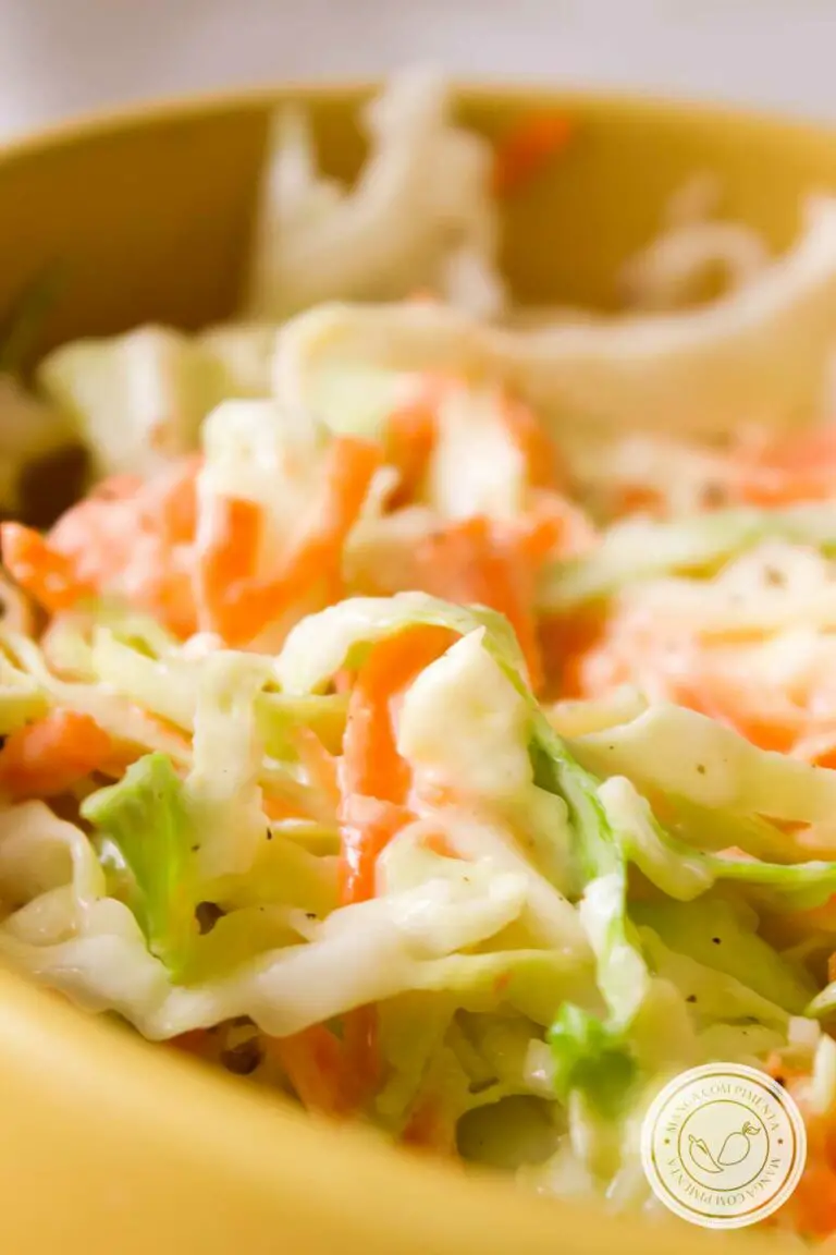 Salada de Repolho e Cenoura com Maionese - Manga com Pimenta
